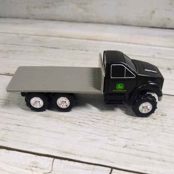 ERTL John Deere | Toys | Ertl John Deere Diecast Plastic Farm Truck ...
